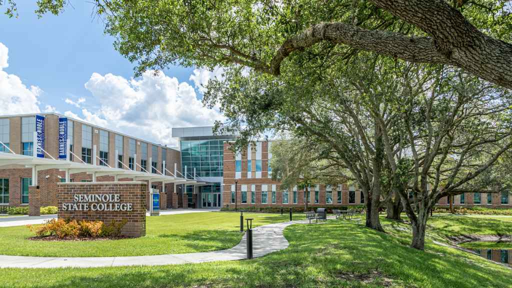 Seminole State welcomes new VP for business operations/CFO - Seminole ...