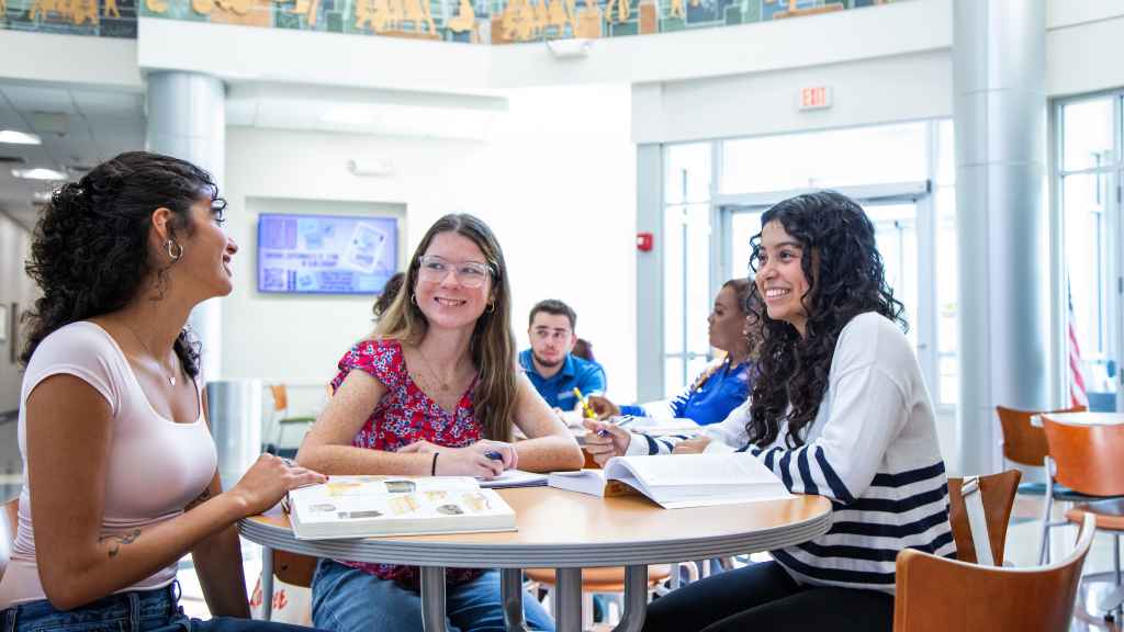 Connecting careers, creativity and community at Seminole State College ...